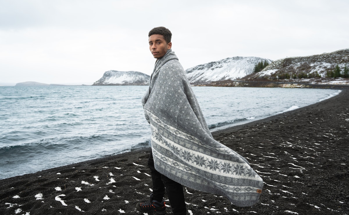 How to layer wool blankets to stay warm (and cut heating costs)